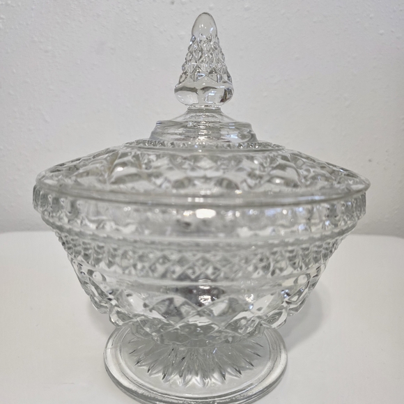 Kitchen | Elegant Clear Glass Candy Dish With Lid | Poshmark